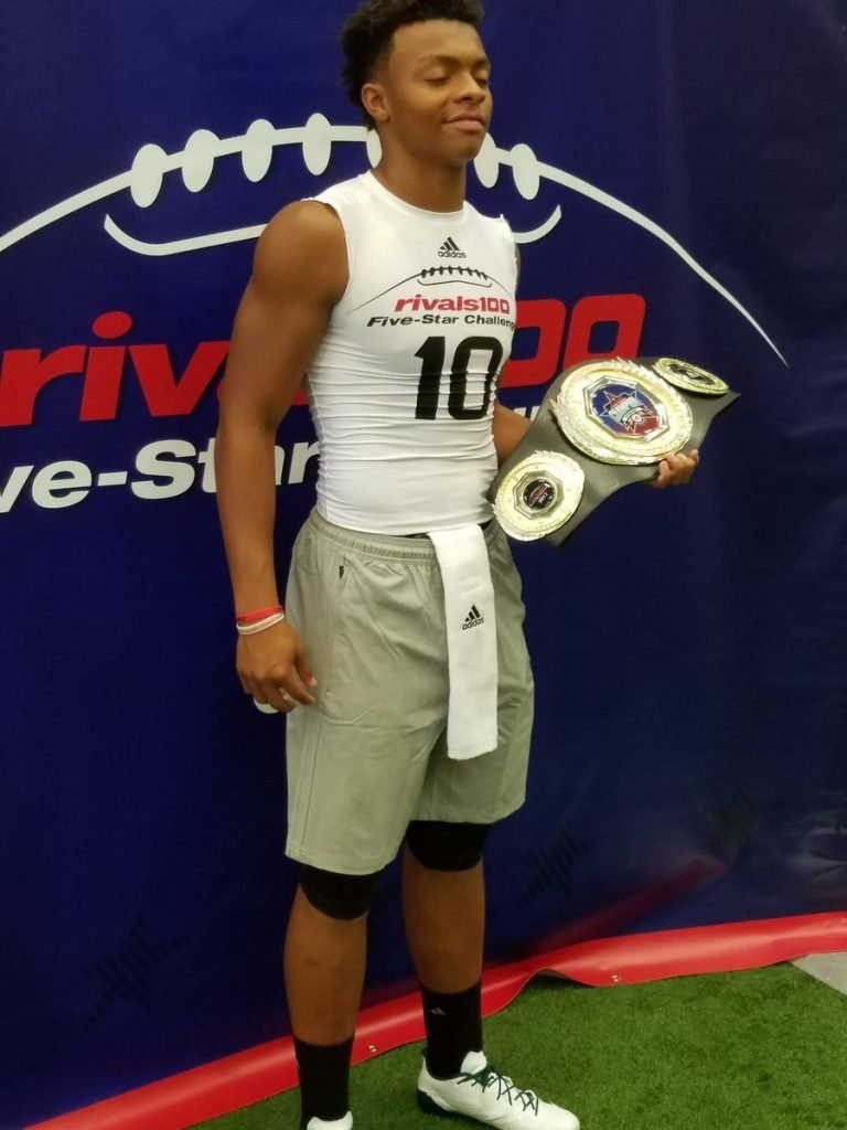 Justin Fields: Introduction| Carrer History| Personal Introduction ...