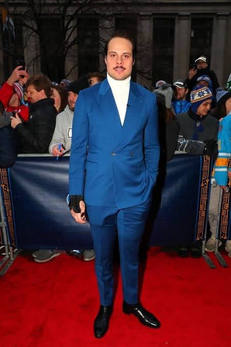 Auston Matthews: Suit| ESPN| Is playing tonight| Coming Back - sportsjone