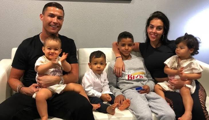 Cristiano Ronaldo Kids Mother Children Kids Sportsjone Cristiano Ronaldo Kids Mother Children Kids Sportsjone