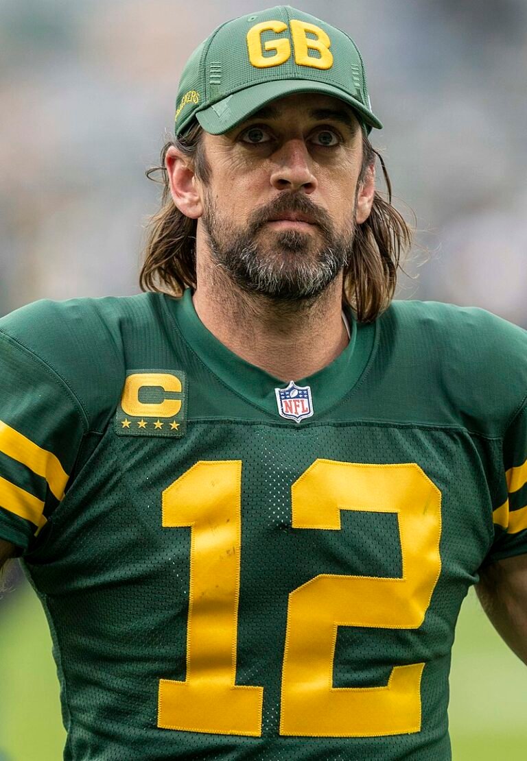 Aaron Rodgers: Haircut meme| Hairstyle| Haircut peaky blinders - sportsjone