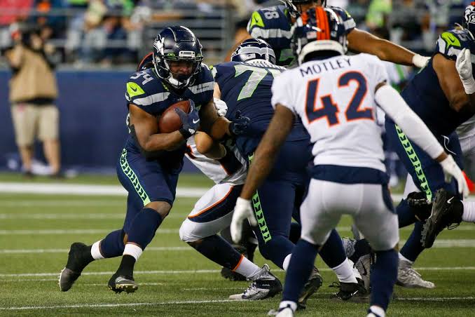 Josh Johnson: Seahawks contract| Quarterback contract - sportsjone