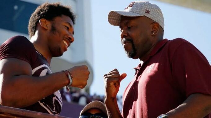 Myles Garrett: Father| Wife| Mom| Net Worth - sportsjone
