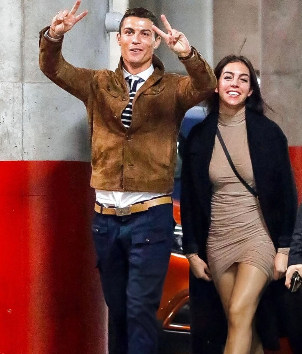 Cristiano Ronaldo: Engaged| How many kids have| Religion - sportsjone