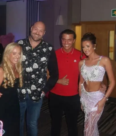 Noah Price: Age| Boxer| Boxer age| How old| Venezuela fury - sportsjone