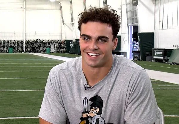 Ben Vansumeren: Knee Injury| Stats| College| Net Worth - sportsjone