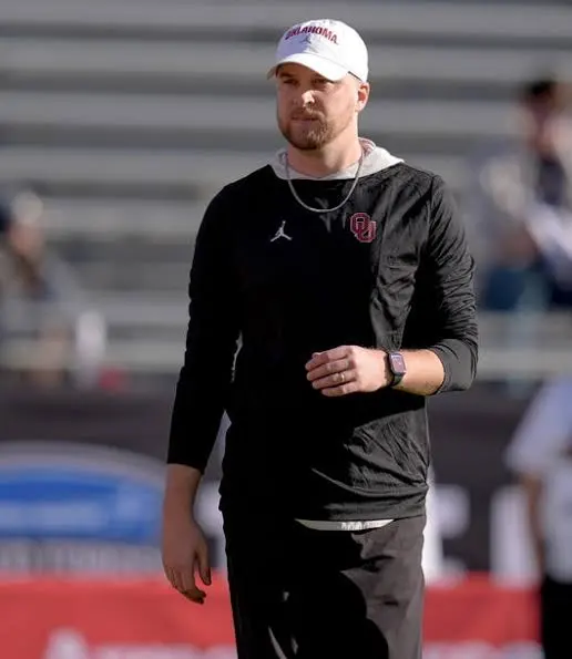 Ben Arbuckle: Salary| Oklahoma Sooners| Offensive Coordinator - sportsjone