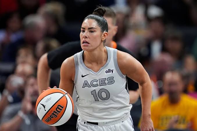 Kelsey Plum: Hot| Is married| Ass| Wiki| Net worth - sportsjone