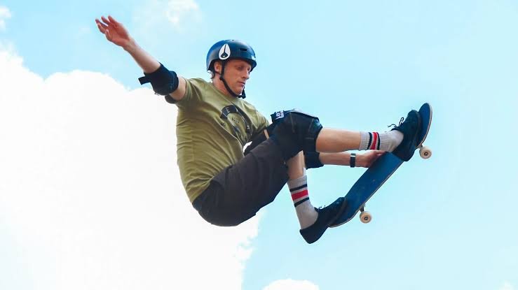 Tony Hawk: Age| Young| How old| Kids| Wife| Net worth - sportsjone