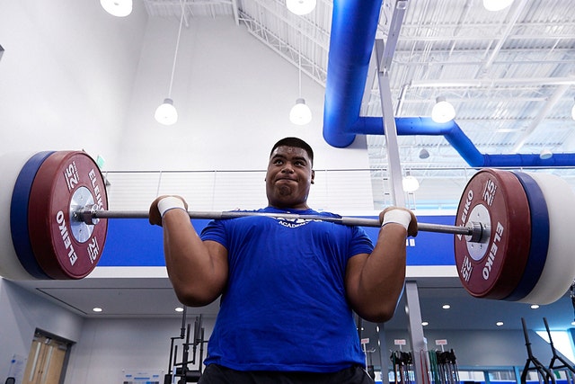 Daniel Faalele: 247| Bench press| Size| Minnesota| Position| Height ...