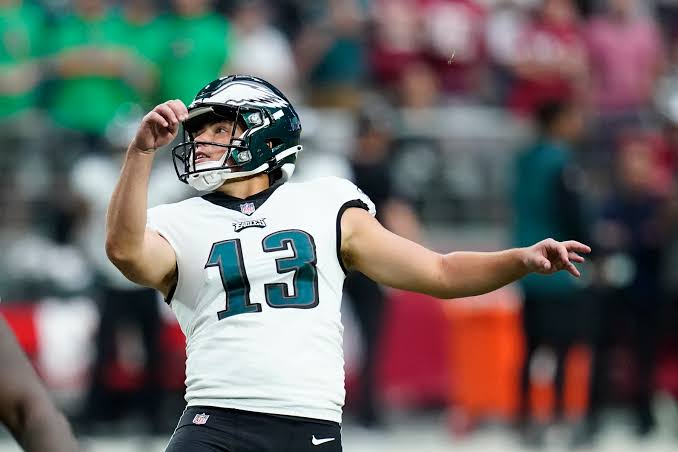 Cameron Dicker: High school| Philadelphia eagles| Parents| Meme ...