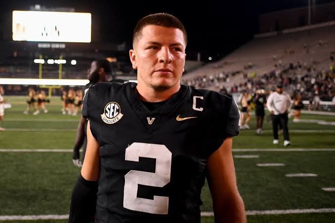 Diego Pavia: Height| Actual height| Injury update| Highlights| Stats ...