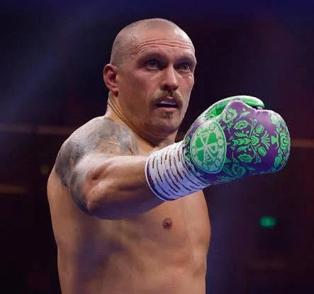 Oleksandr Usyk: Boxrec| Vs Tyson Fury| Height| Net worth| Salary ...