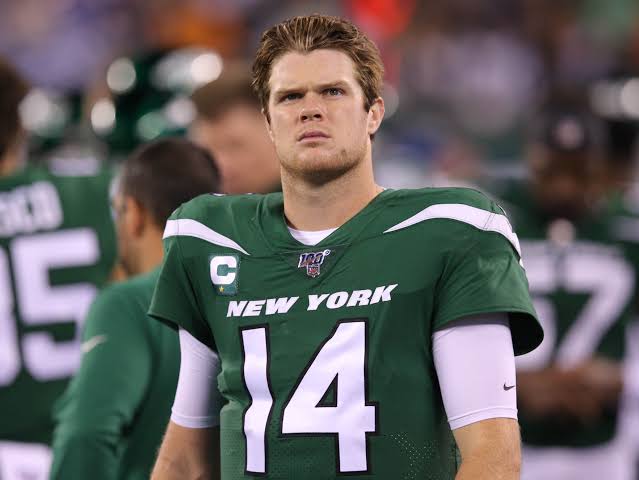 Sam Darnold: Teams played for| Net worth| How tall is| Draft pick ...