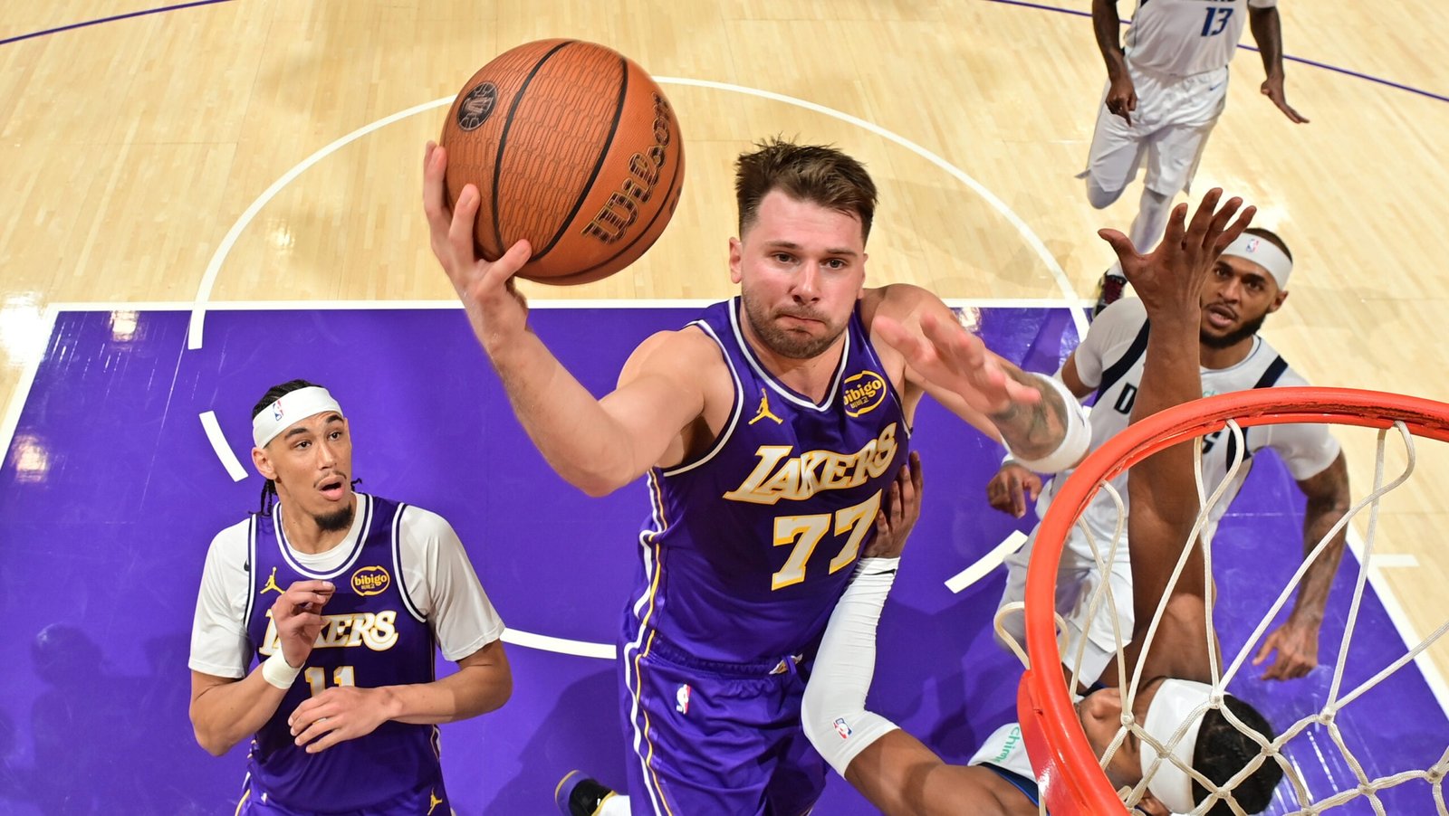 Lakers vs Mavericks: Epic NBA Showdown Highlighting Luka Dončić, LeBron ...