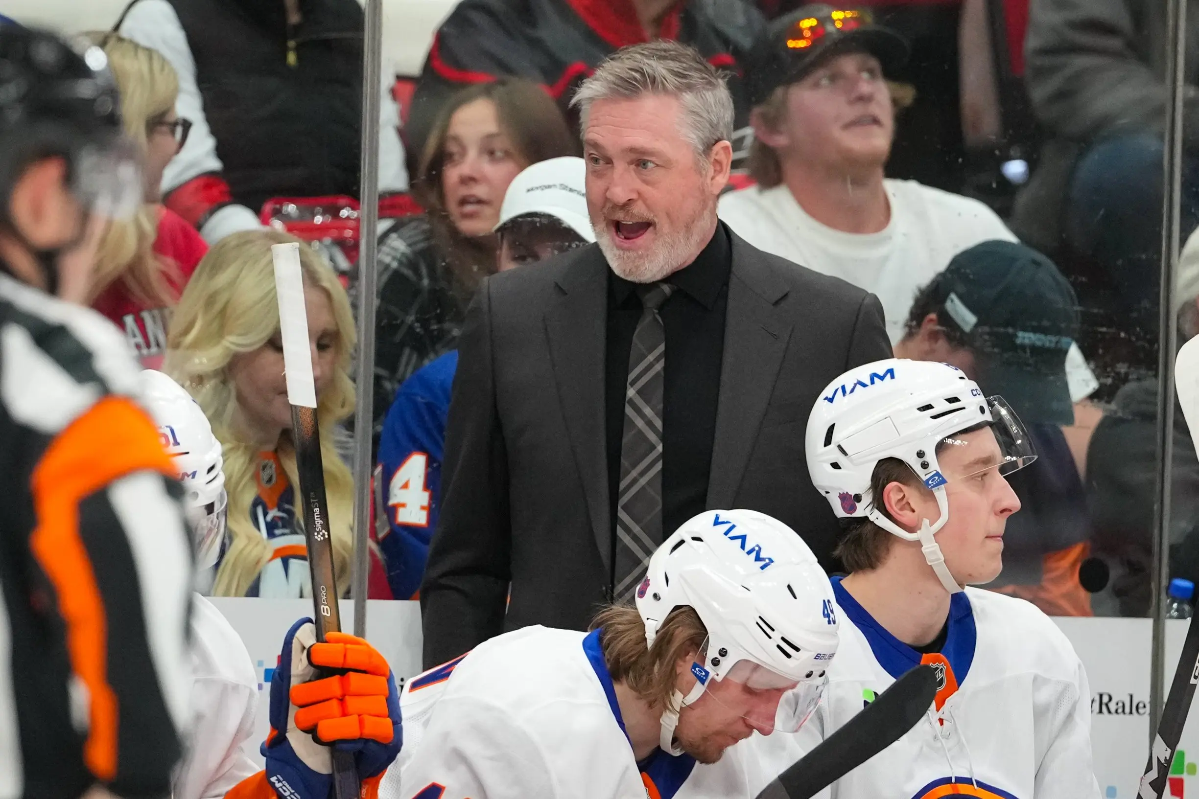 Patrick Roy: Fired| Coach| Why was fired| Salary| Fight| Islanders ...