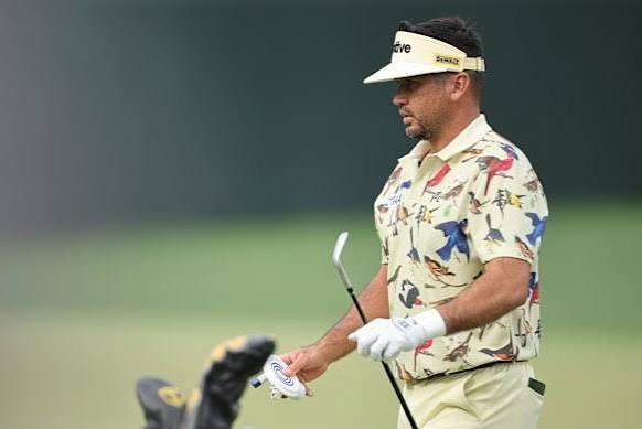 Jason Day: Outfit today| Major wins| Majors| Has won a major - sportsjone