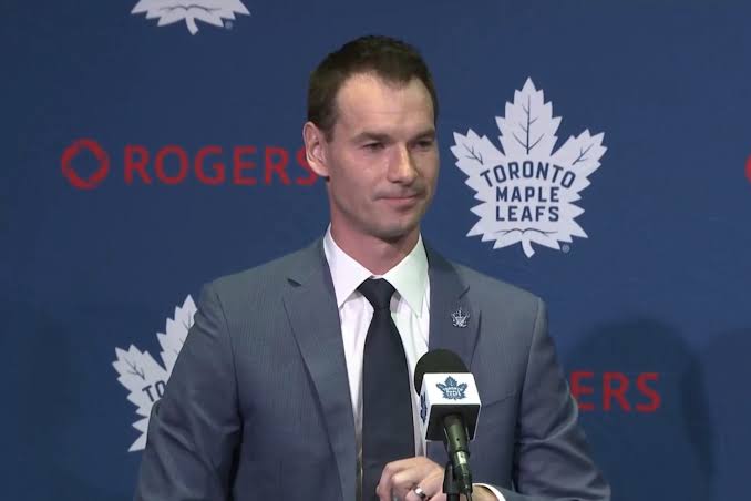 John Chayka: Controversy| Leafs| Shane doan| Maple leafs| Sister ...