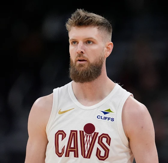 Dean Wade: Is playing tonight| High school| Cavs| Game Log - sportsjone