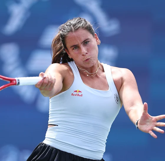 Emma Navarro: Weight| Weight gain| Health| Vs Shuai Zhang - sportsjone