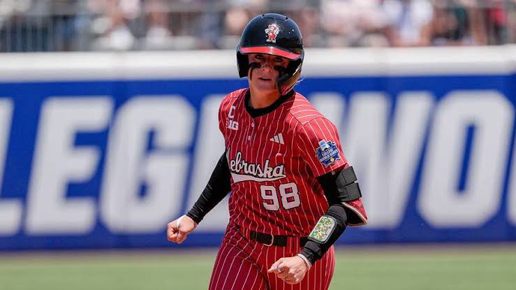 Jordy Frahm: Softball|Is pregnant| Husband| How old is| Is married ...