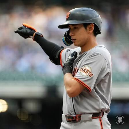 Jung Hoo Lee: Stats| Hitting streak| Contract| Jersey| Reddit| Savant ...