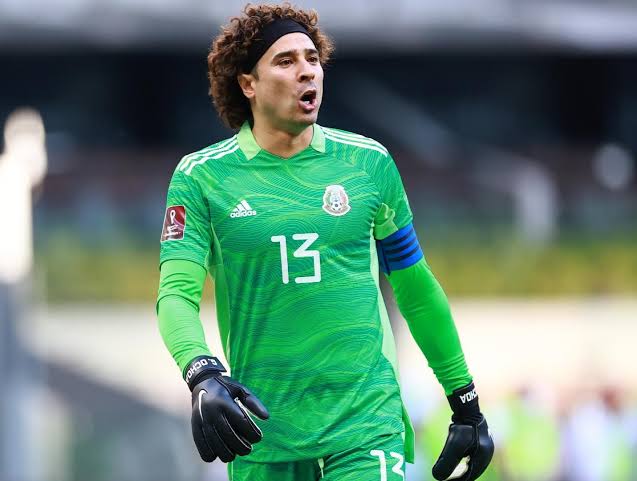 Memo Ochoa: Mexico| World cup| Age| World cup 2026| Jersey - sportsjone